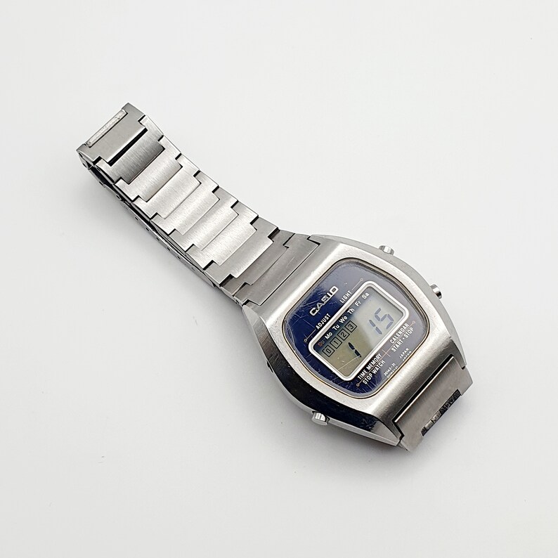 Vintage Casio Casiotron S-16 LCD Digital Wrist Watch - Etsy