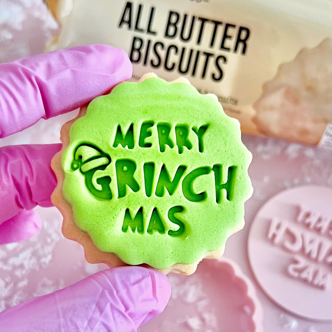 M&S Cookie Cutter Grinch-mas Merry Christmas for Fondant Icing DIY ...