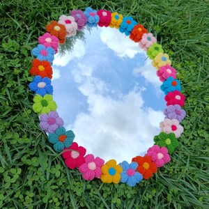 Crochet Puffy Flowers: Handmade Colorful 3D Daisy Appliques for Mirror ...