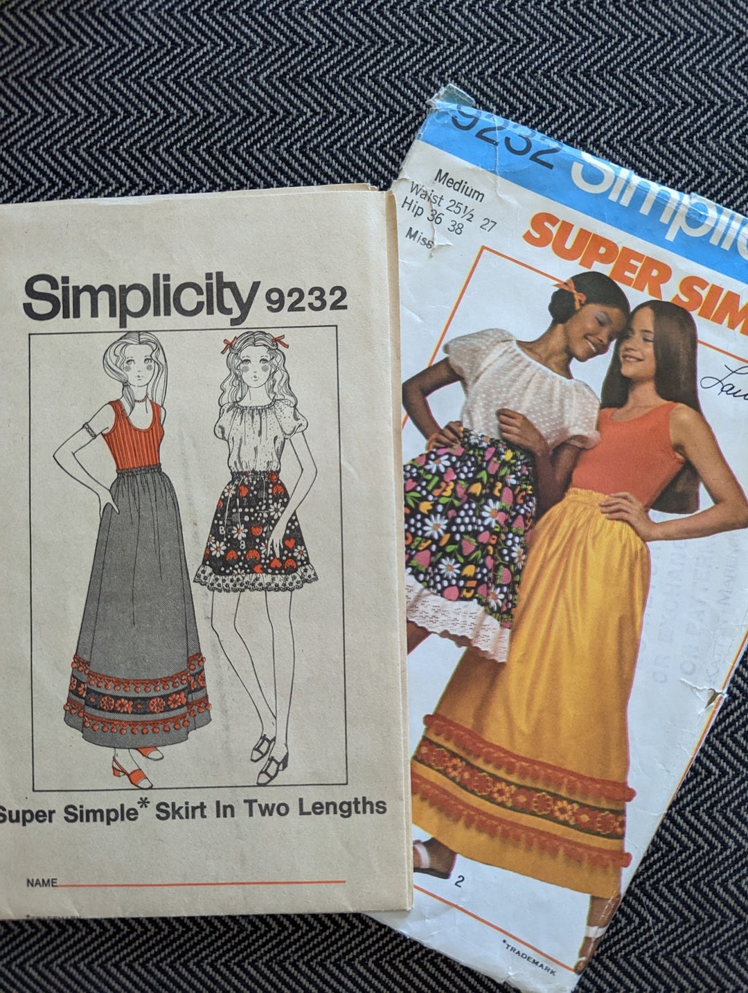 1970 Mini or Long Skirt W Trim Size Medium Waist 25.5 - 27 Complete Cut ...