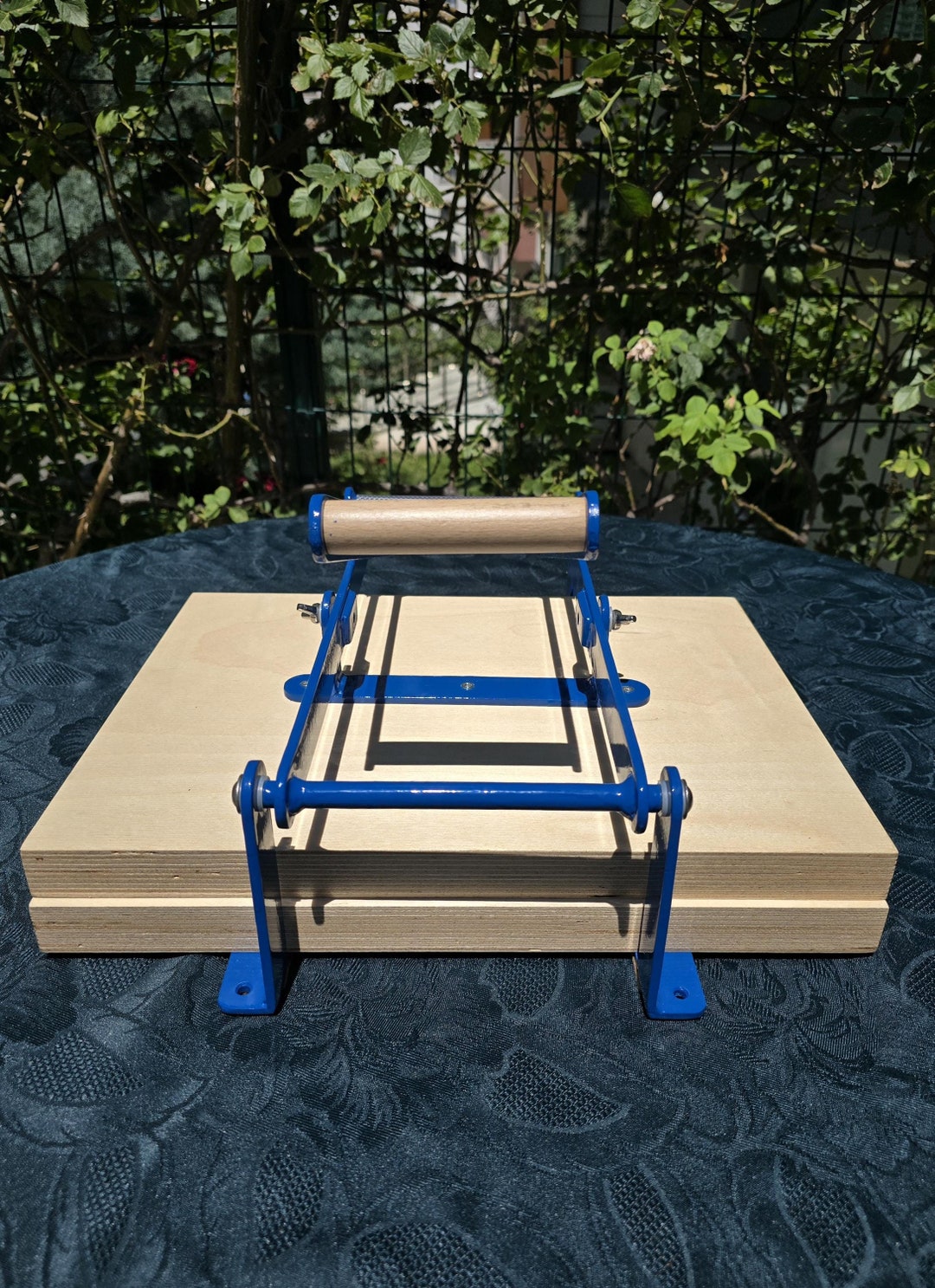 A4 Blue Lino Press Machine, Linocut Printing Press, Print Making Press ...