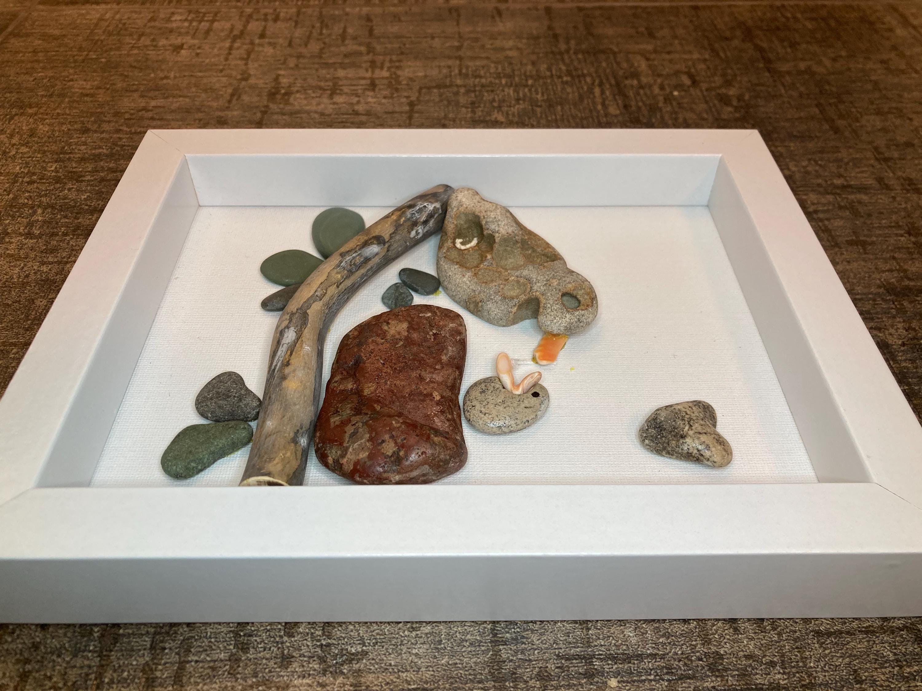 Sea Pebble Art, Mother Bird, Baby Bird, Feeding, Mother's Day Gift ...