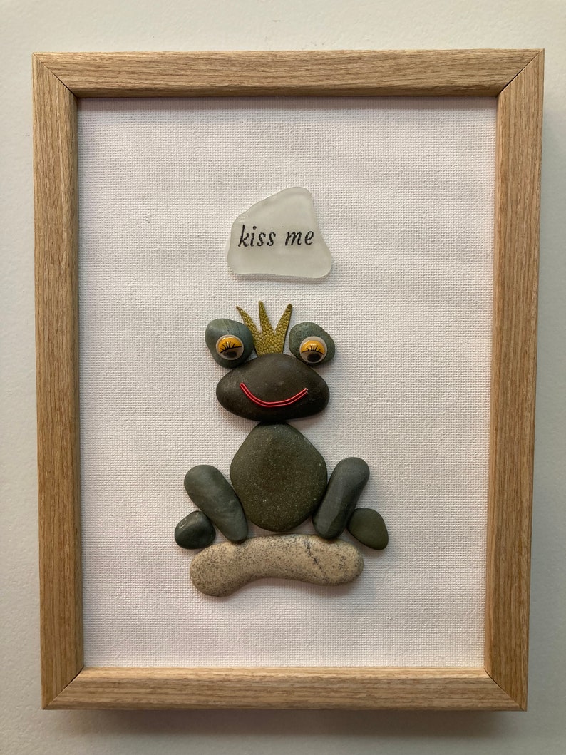 Prince or Princess. Frog Pebble Art. Kiss. - Etsy