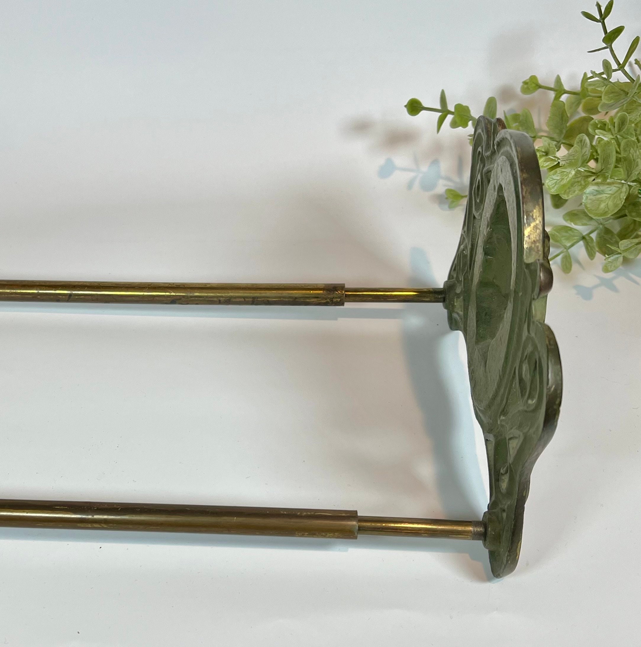 Vintage brass sliding Abraham Lincoln bookends | Solid brass book rack ...