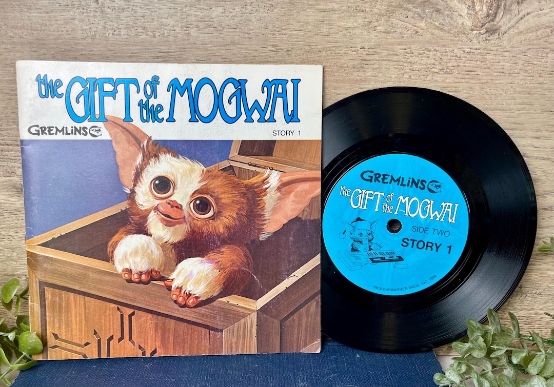 Vintage 1984 Gremlins Read-along Book & Record — the Gift of the Mogwai ...