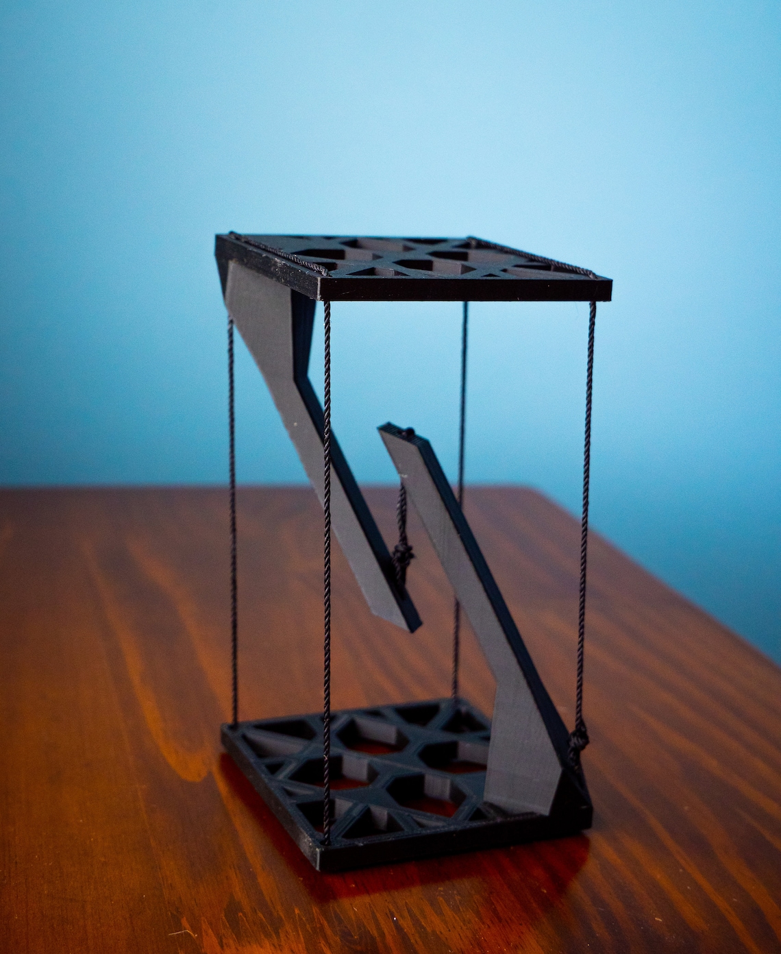 Impossible Table | Tensegrity Floating Table Illusion | Home Decor ...