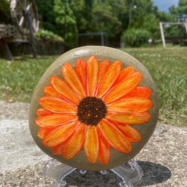 Daisies Painted Rock - Etsy