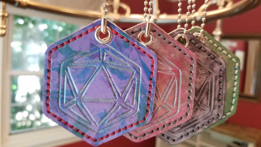 D20 Leather Keychain Choose Your Colors! Keyfob Hand Stitched ...
