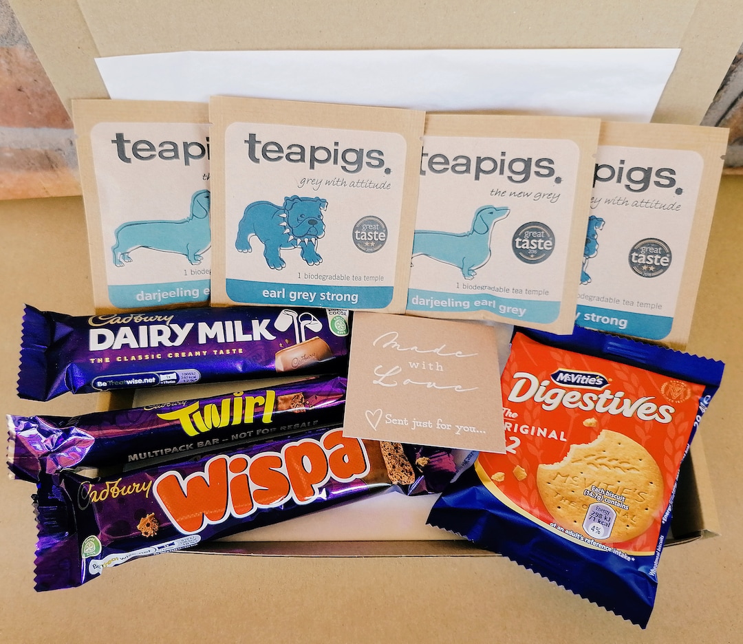 Ultimate Posh Tea Gift Set - Early Grey Teapigs, Chocolate & Digestive ...