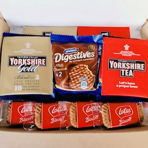 Proper Brew - Ultimate Yorkshire Tea Duo Set - Personalised Tea Giftset ...