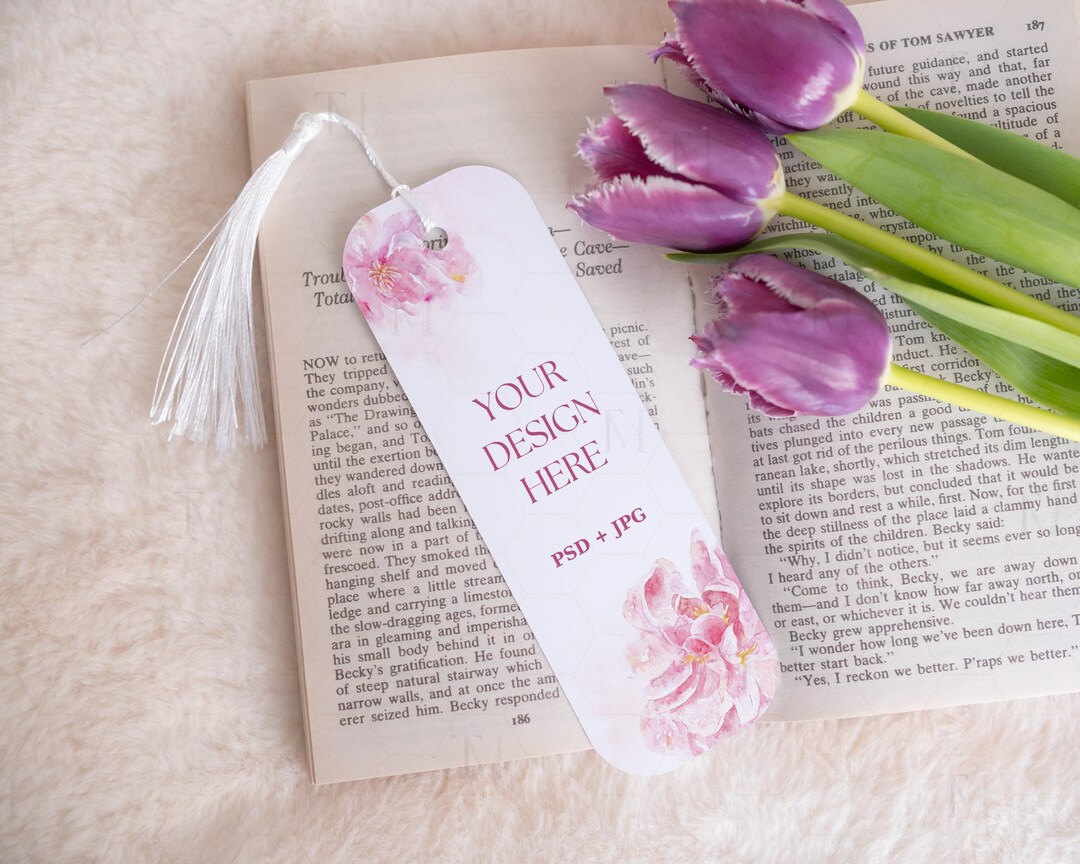 PSD 2x6 Bookmark Mockup, Smart Object Bookmark Mockup, PSD Card Mockup ...