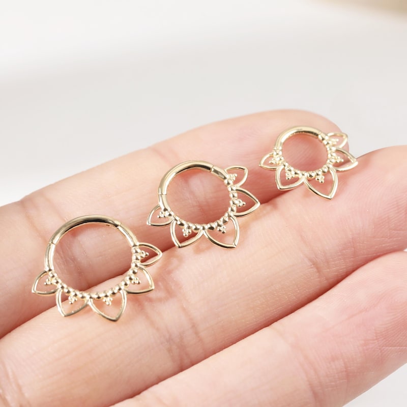14 G Flower Septum - Etsy