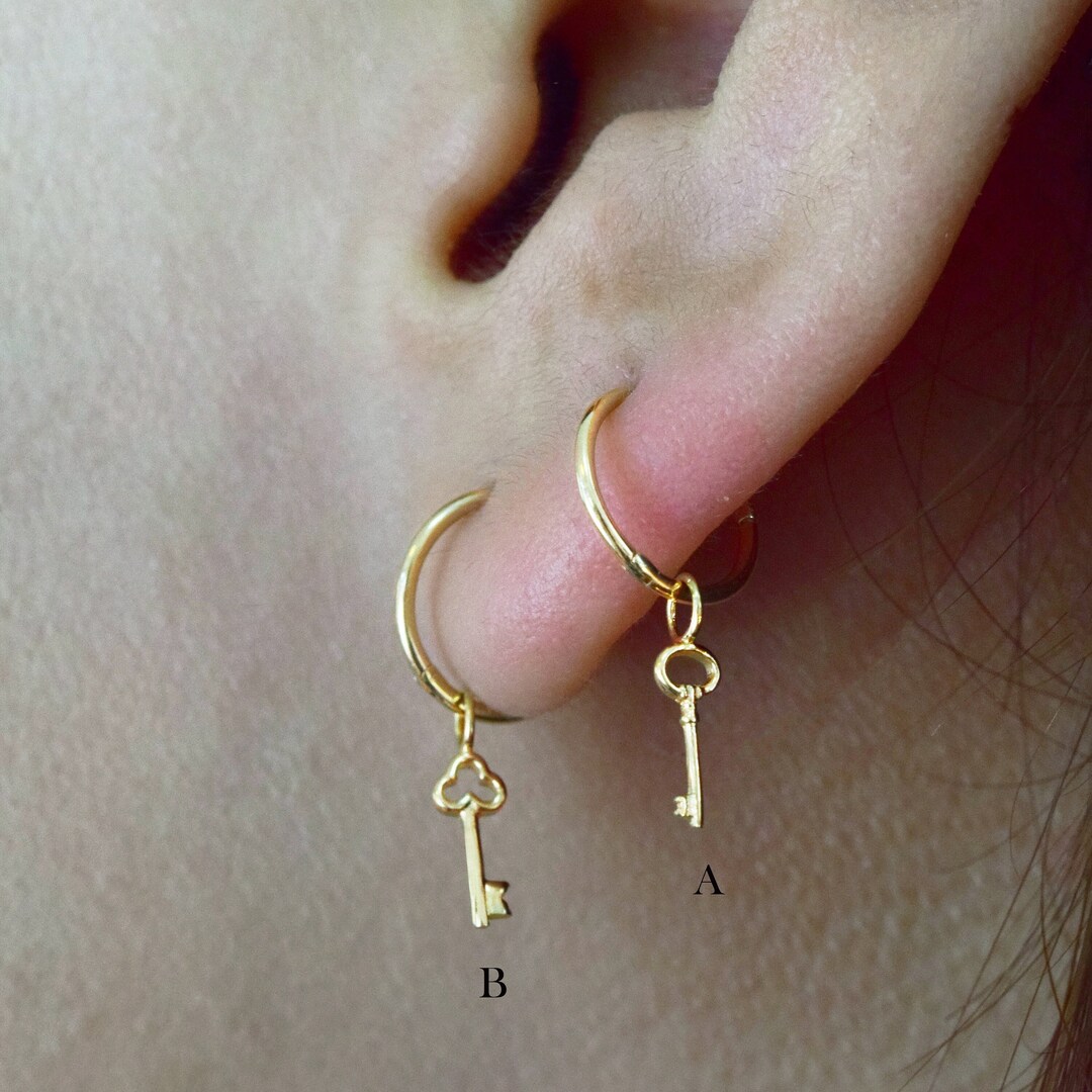 14K Solid Gold Dangle Key Hoop Charm, Gold Key Cartilage Hoop Charm ...