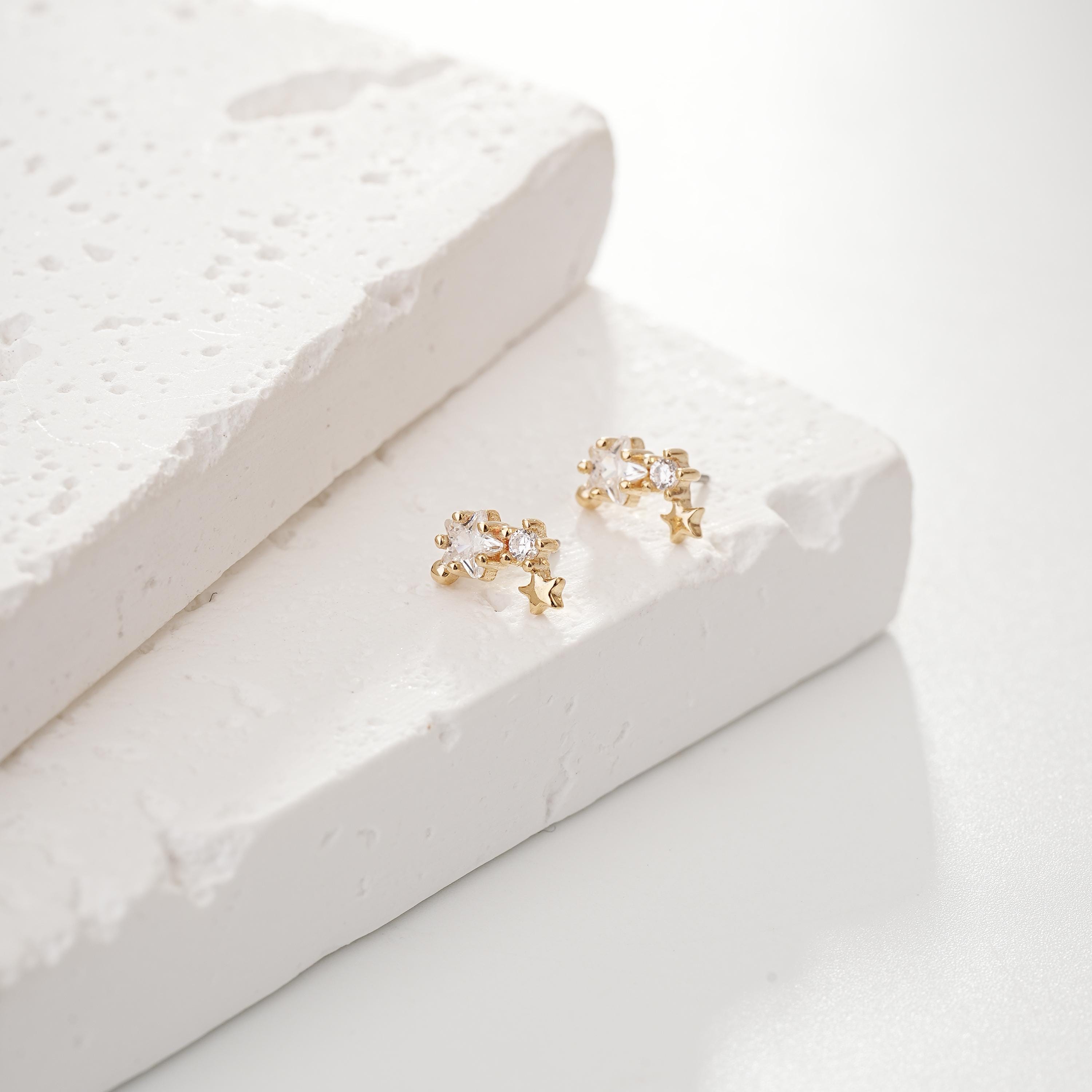 14k Solid Gold Star Helix Cluster Push Back, Star Gemstone Climber ...