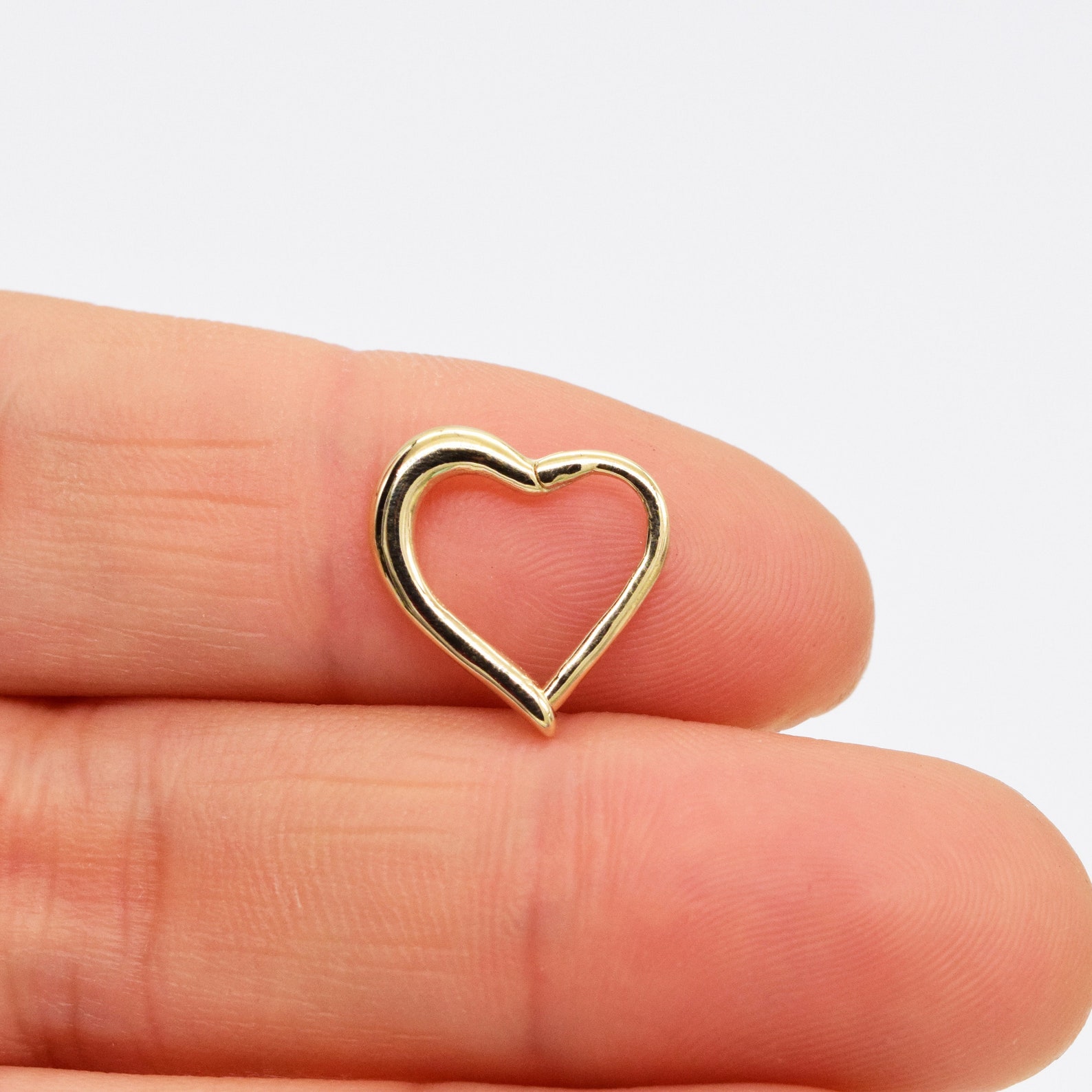 14K Solid Gold Heart Shape Hinged Clicker Hoop Huggie Hoop, Cartilage ...
