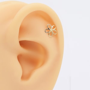 14k Solid Gold Outline Flower Cartilage Earring Minimalist Floral Stud ...