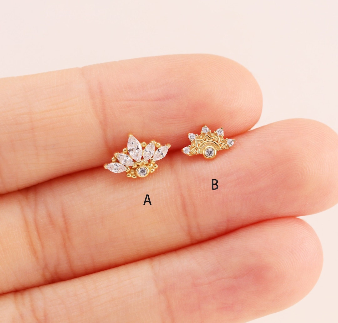 14K Solid Gold Wings Stud Earring Crown Cartilage Earring Tiny Fan ...