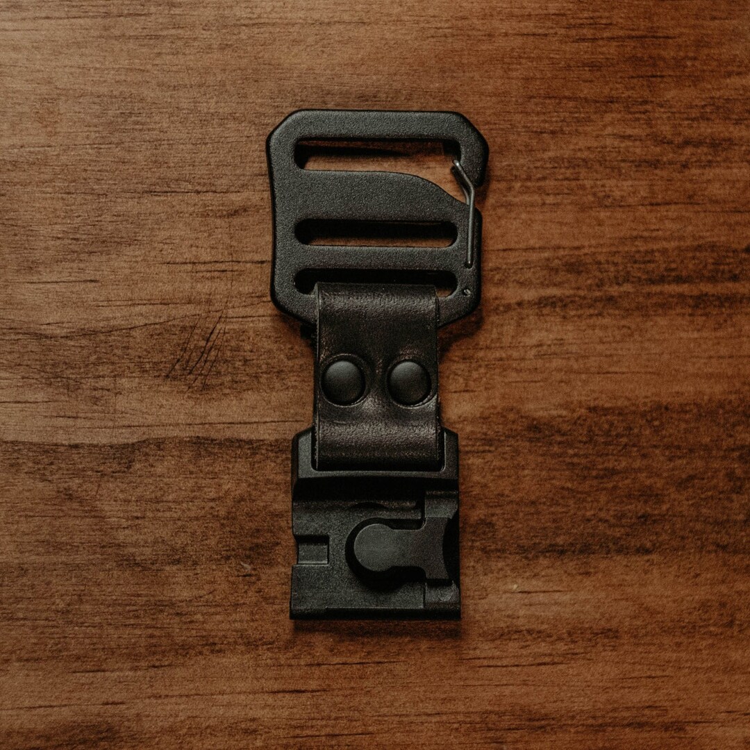 Mount Horween Leather Fidlock Magnetic Keychain Backpack Mount Made ...