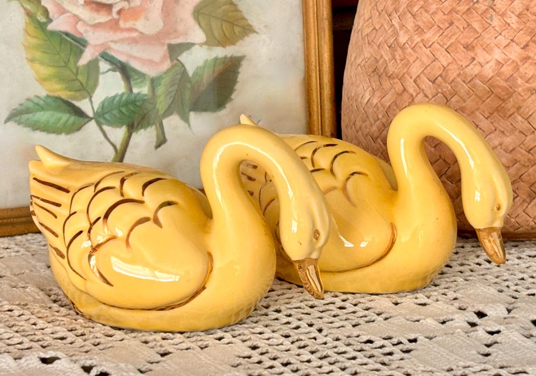 Vintage Yellow Swan Pair, Ceramic Swans, Vintage Decor - Etsy