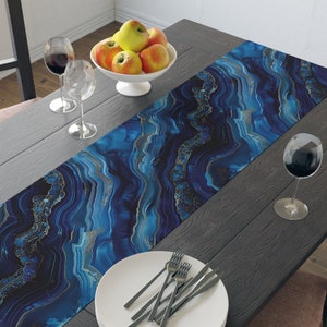 Indigo Geode Agate Table Runner, Blue Geode Slice Art Abstract Crystal ...