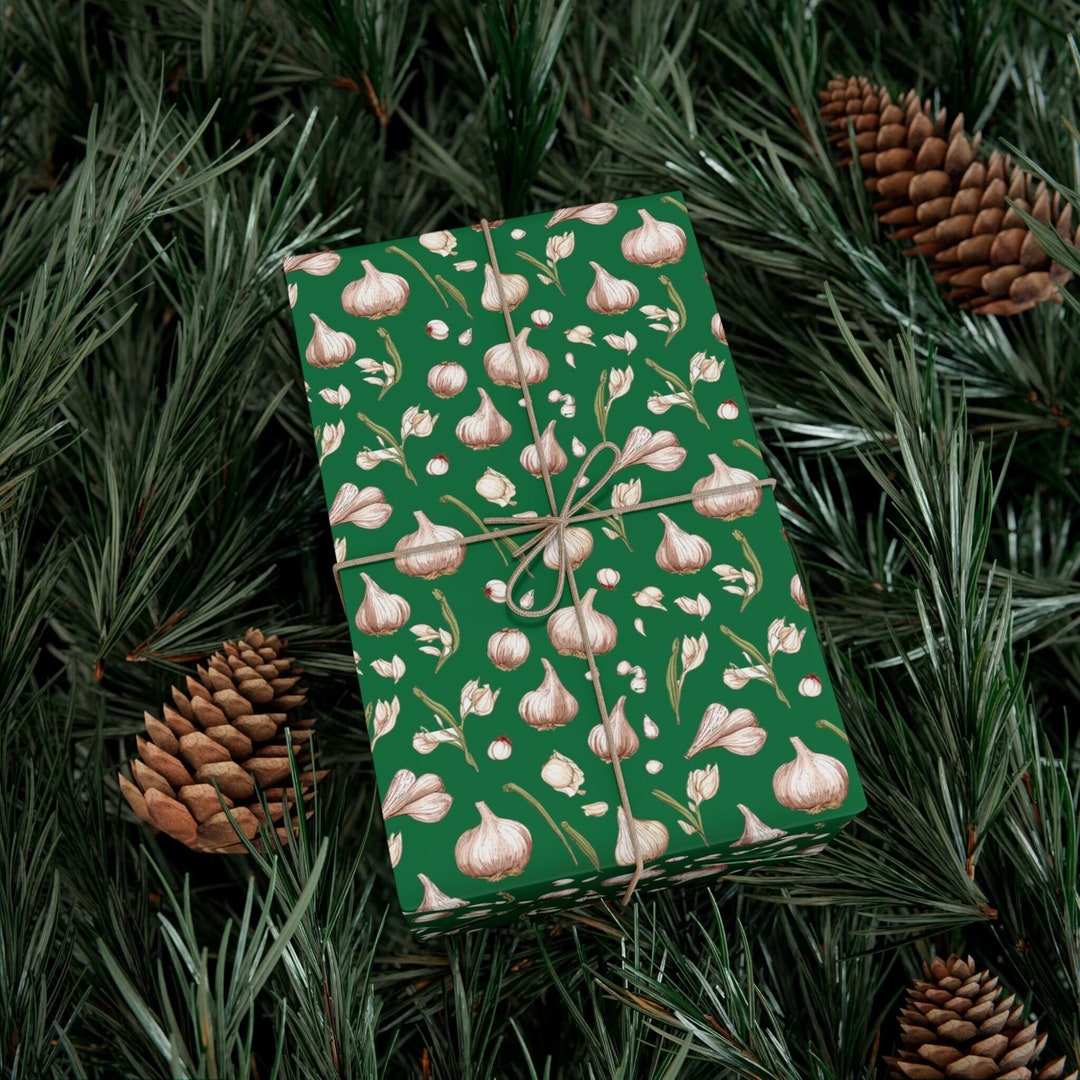 Garlic Gift Wrap Paper, Food Lover Fun Spice Botanical Chef Cook ...