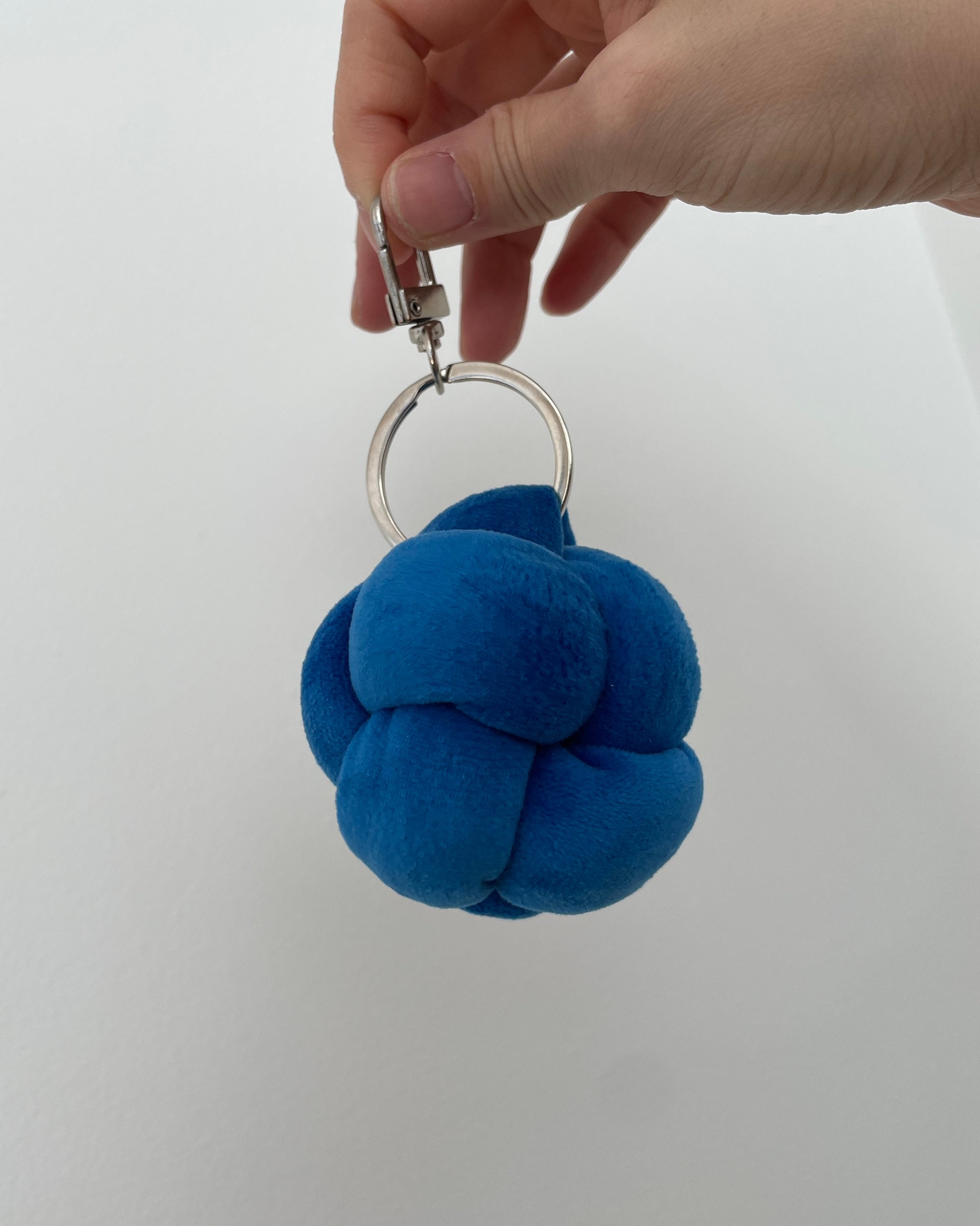 CHUNKY ATTO VELOUR Knot Keychain Key Ring Object - Etsy