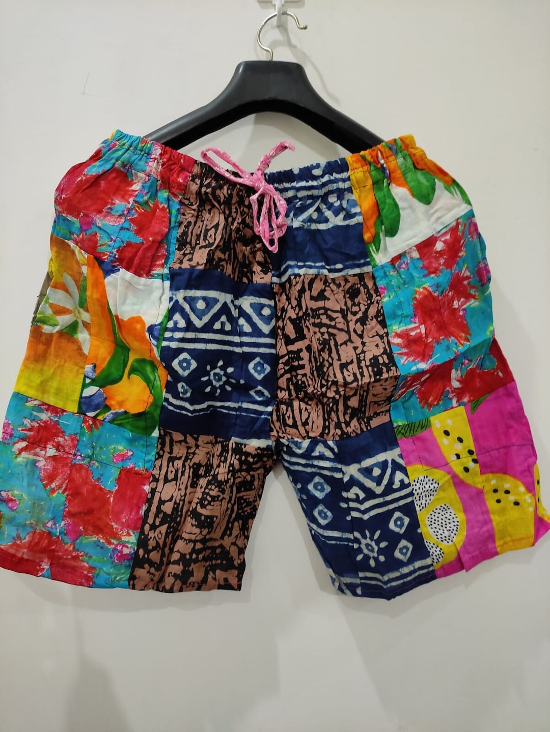 Unisex Multi-color Board Shorts Men's & Women's Shorts Beach Wear ...