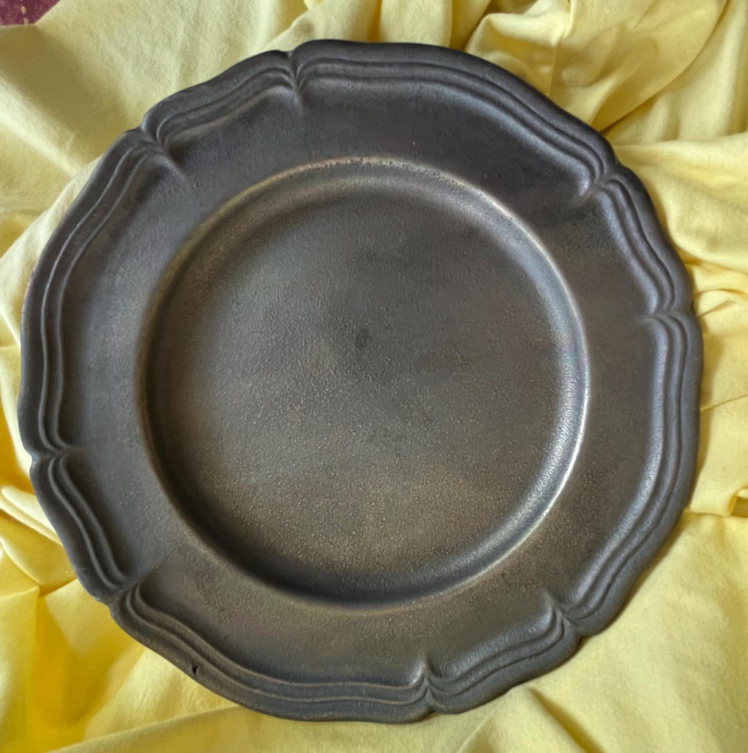 PEWTER SERVING PLATTER Vintage 9 Inch - Etsy