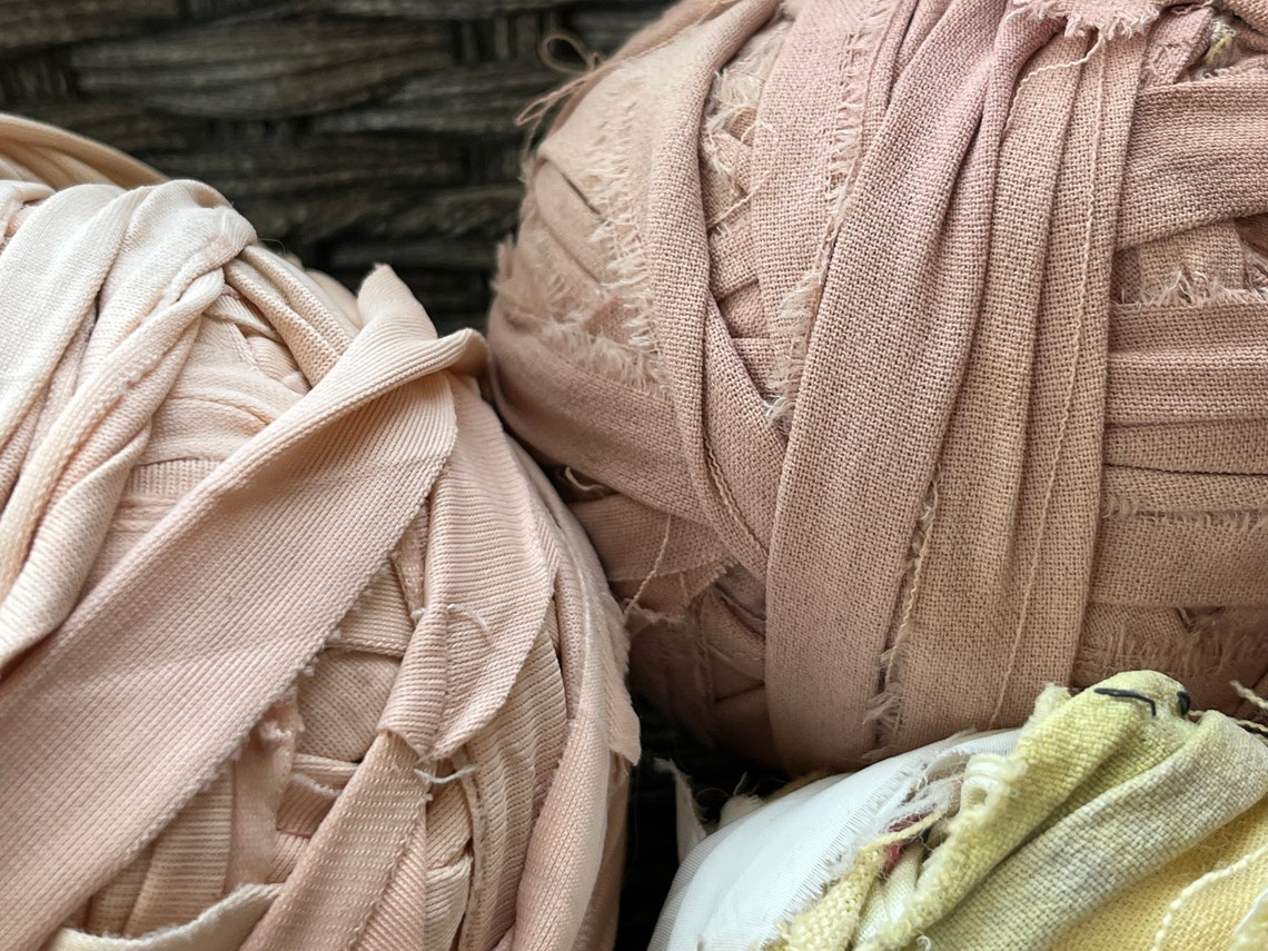 ANTIQUE RAG BALLS Cotton Muslin Scrap Cloth Craft Supplies Sewing ...