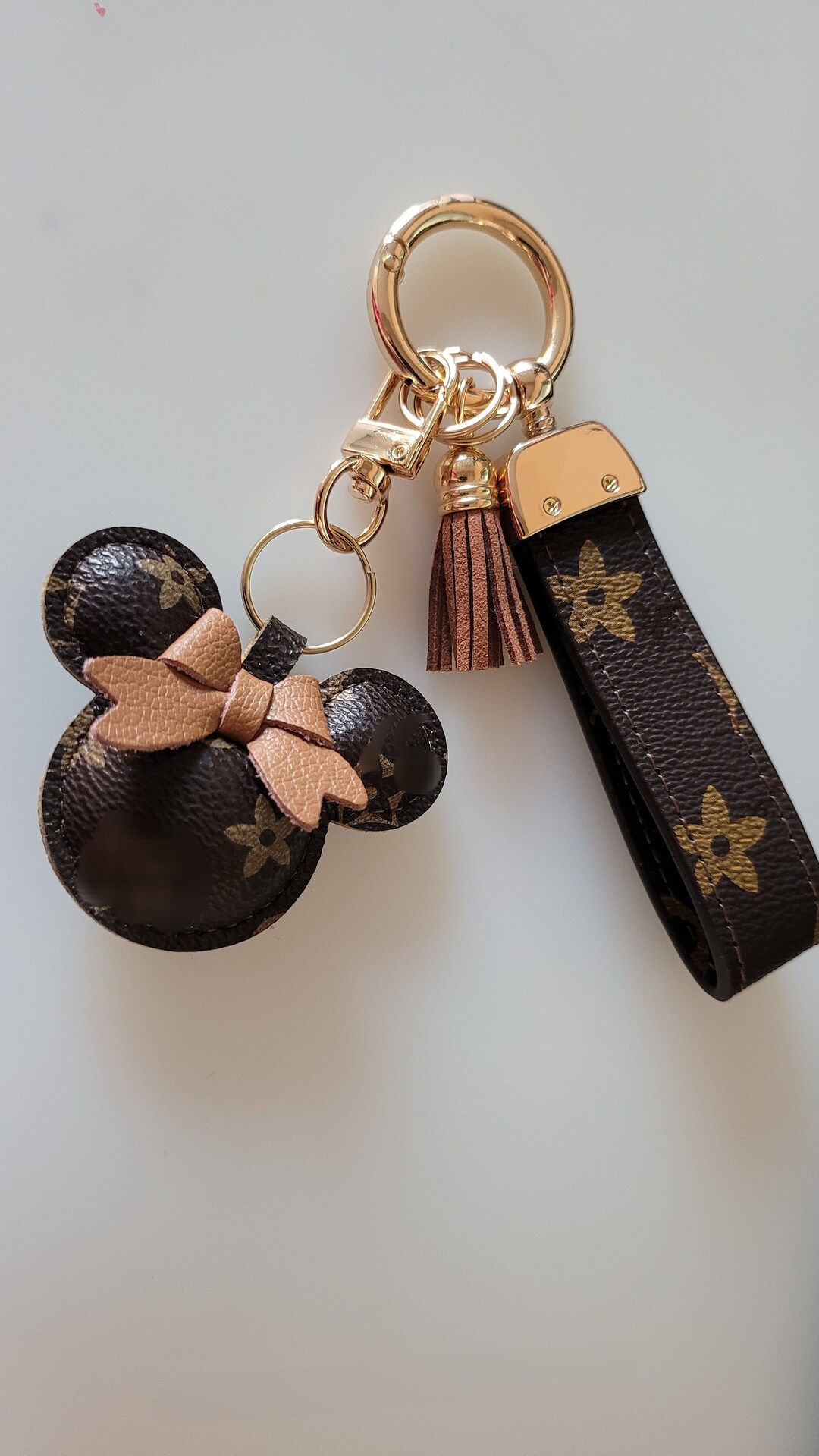 Minnie Mouse Vegan Leather Personalised Keychain & Gift Pouch - Etsy