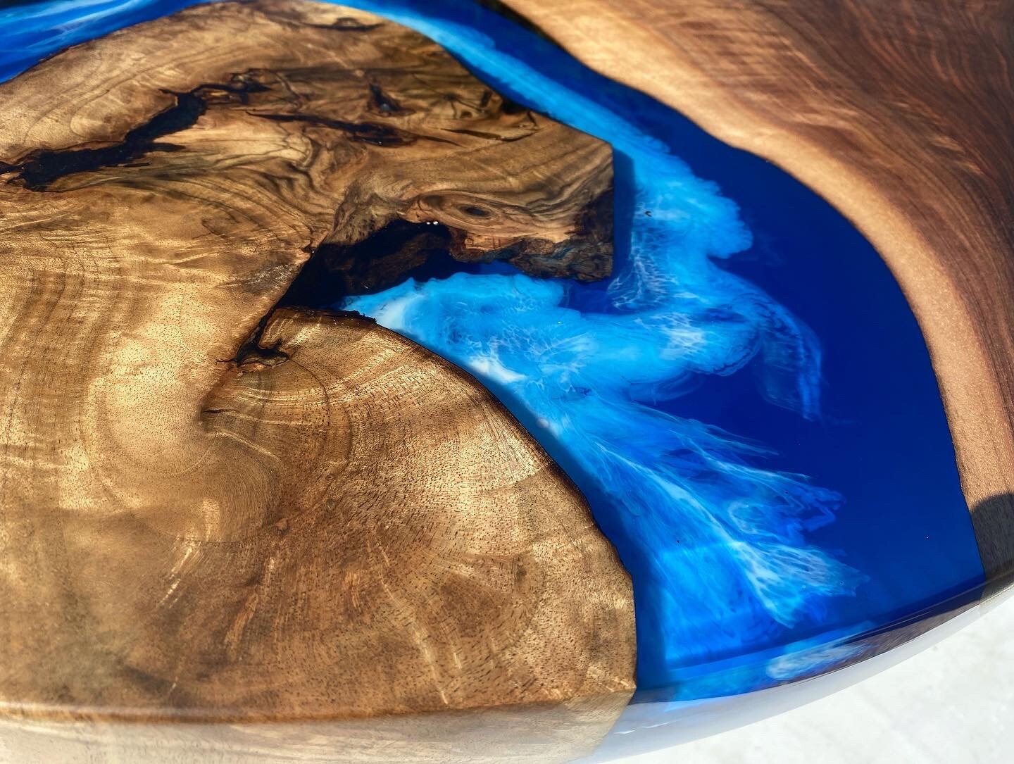 Custom Order Dark Walnut İce Design Ocean Round Diameter Epoxy Resin ...