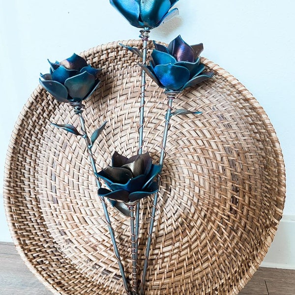 Metal Roses - Etsy