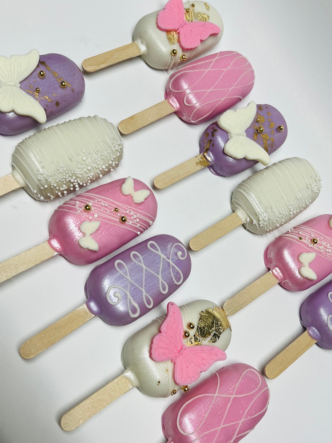 Butterfly Themed Cakesicles Butterfly Treats Butterfly Cake Pops ...