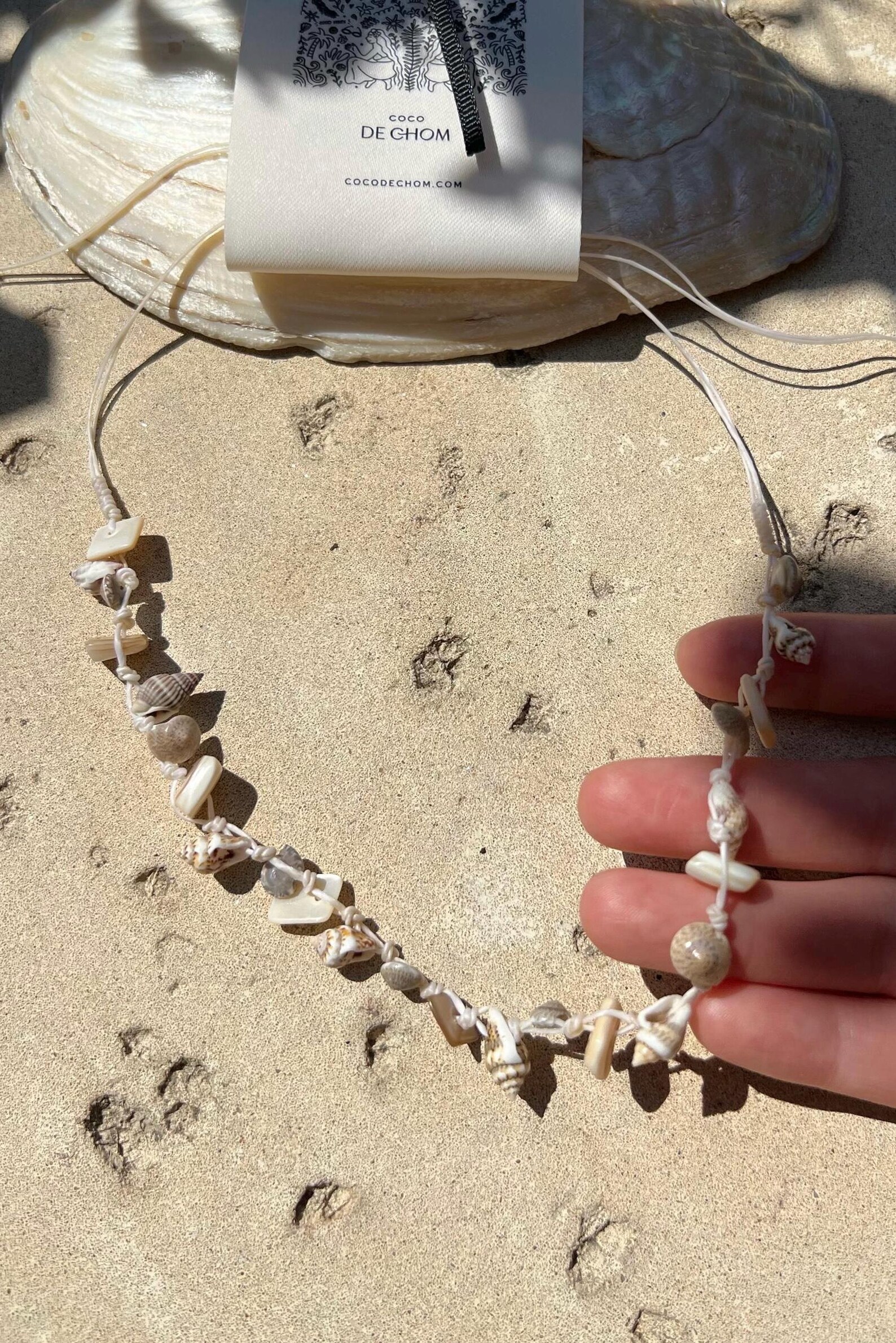 Minimal Seashell Choker, Boho Seashell Choker Beach Necklace Choker ...