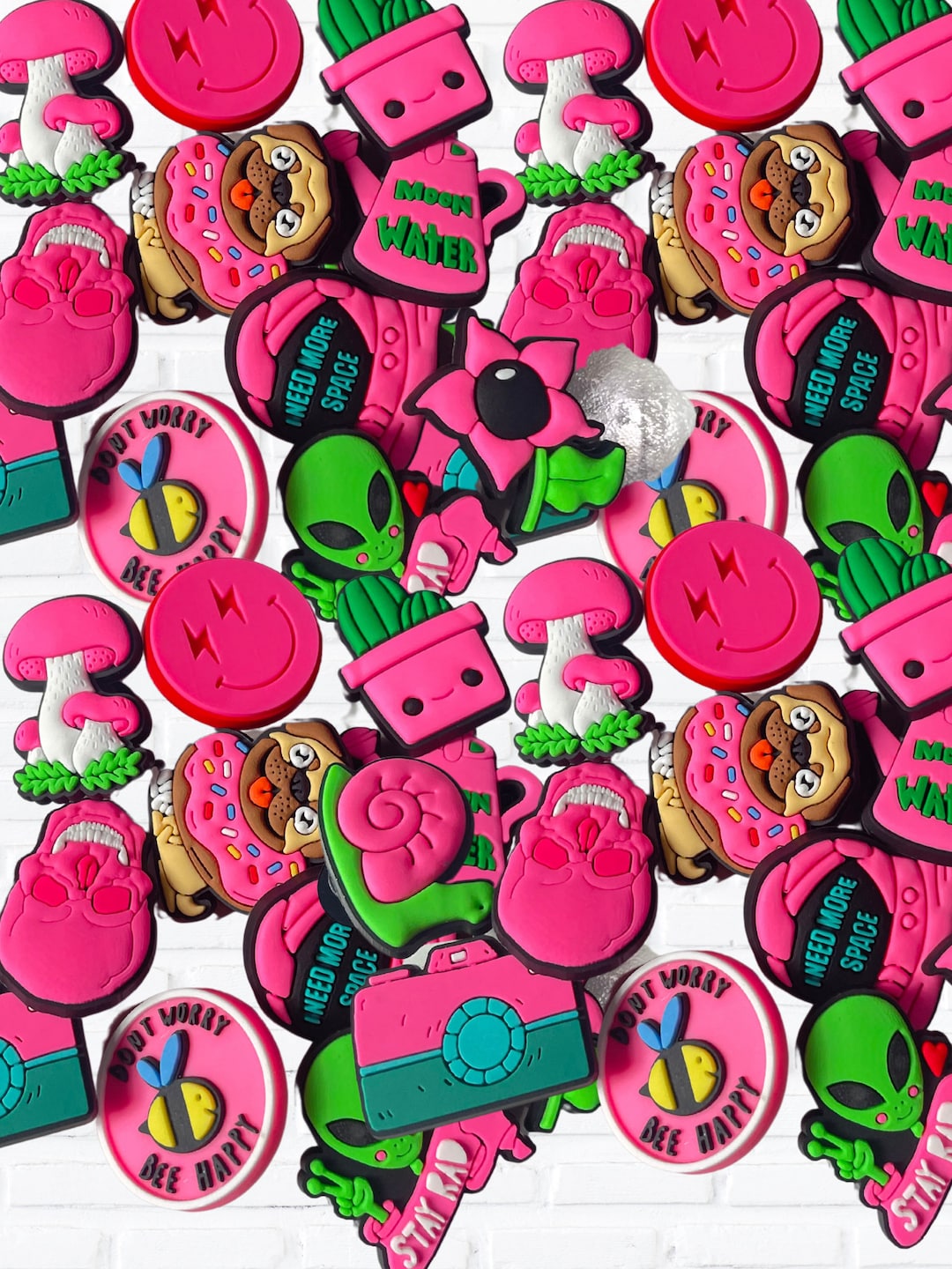 Pink Croc Charms, Cute Cartoon Croc Charms, Jibbitz, Clog Charms, Pink ...