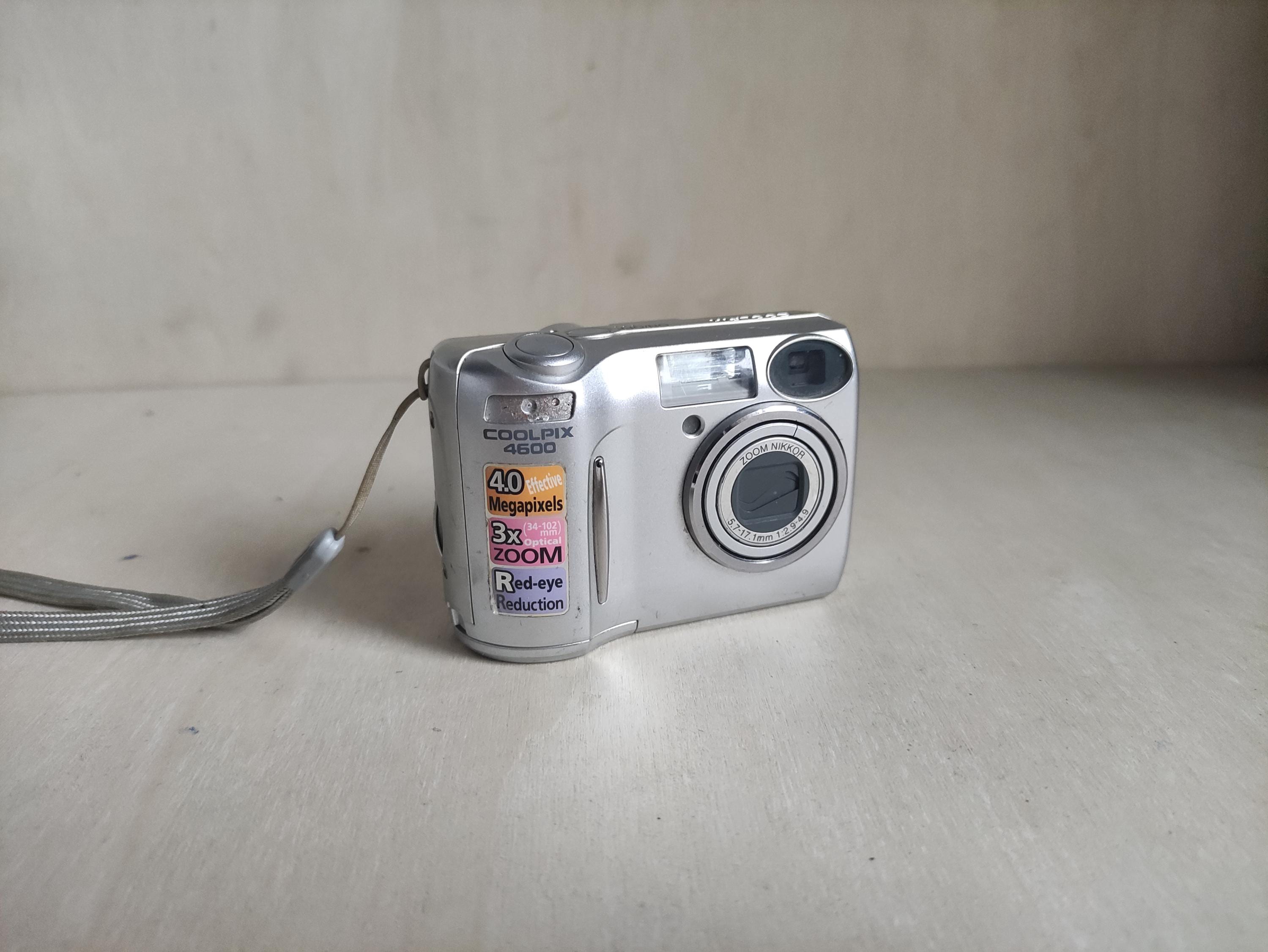 Vintage Nikon 4600 -- 4 MP -- Y2K Digital Camera CCD Sensor Digicam ...