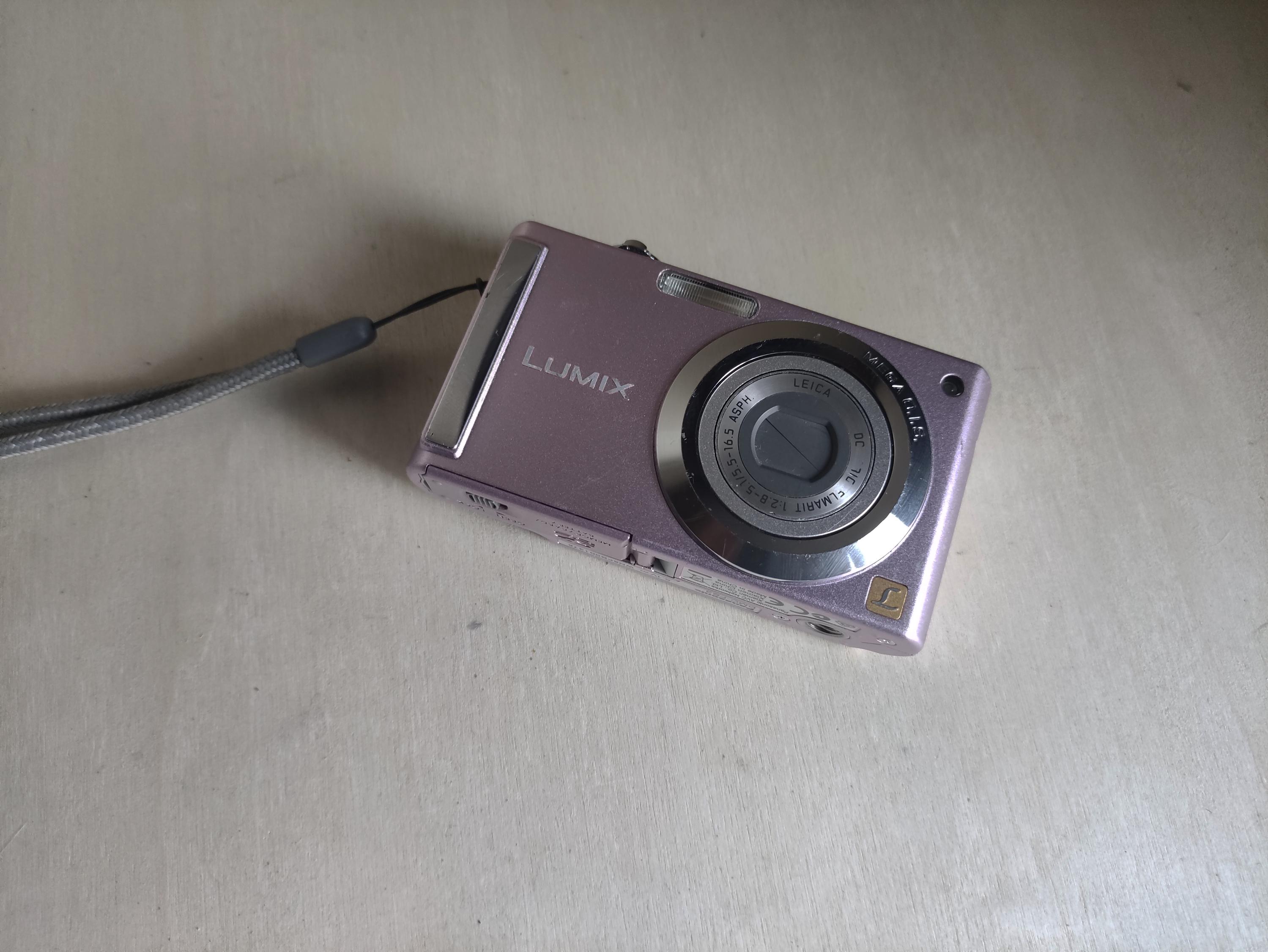 Y2K LILA Panasonic Lumix FS3 8MP Leica Optics Digicam Digital Retro CCD ...