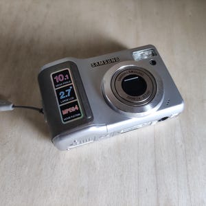 Digicam Samsung S1030 -- 10MP -- Y2K Digital Retro CCD Sensor Camera - Etsy
