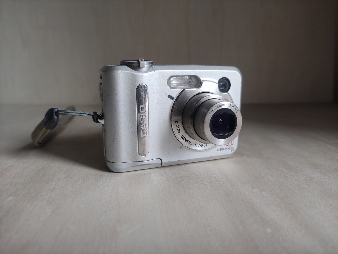 Vintage Casio QV-R51 5MP Y2K Digicam Digital Retro CCD Sensor Camera - Etsy