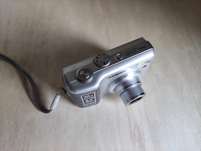 Digicam Samsung S1030 -- 10MP -- Y2K Digital Retro CCD Sensor Camera - Etsy