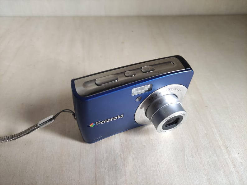 Y2K Digicam Polaroid I1237 -- 12.1MP -- Digital Retro CCD Sensor Camera ...