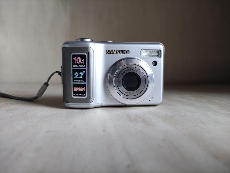 Digicam Samsung S1030 -- 10MP -- Y2K Digital Retro CCD Sensor Camera - Etsy