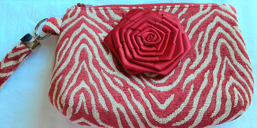 Wristlet Red and Tan Animal Print Detachable Red Rose Chenille ...