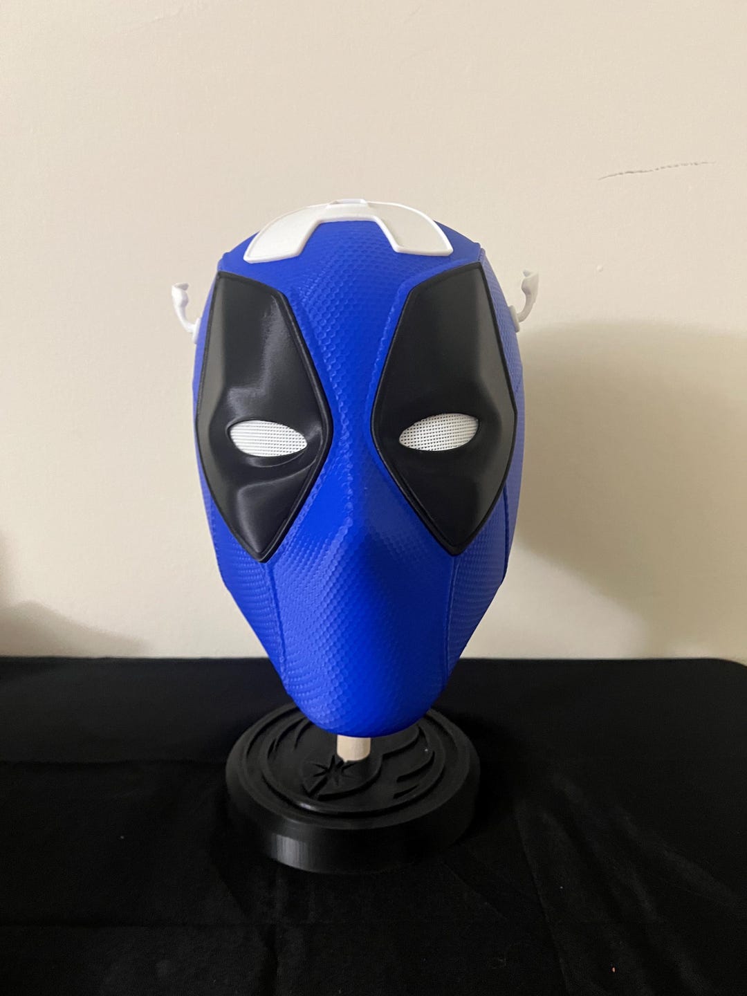 Captain Deadpool Textured Helmet 3D Print - Etsy