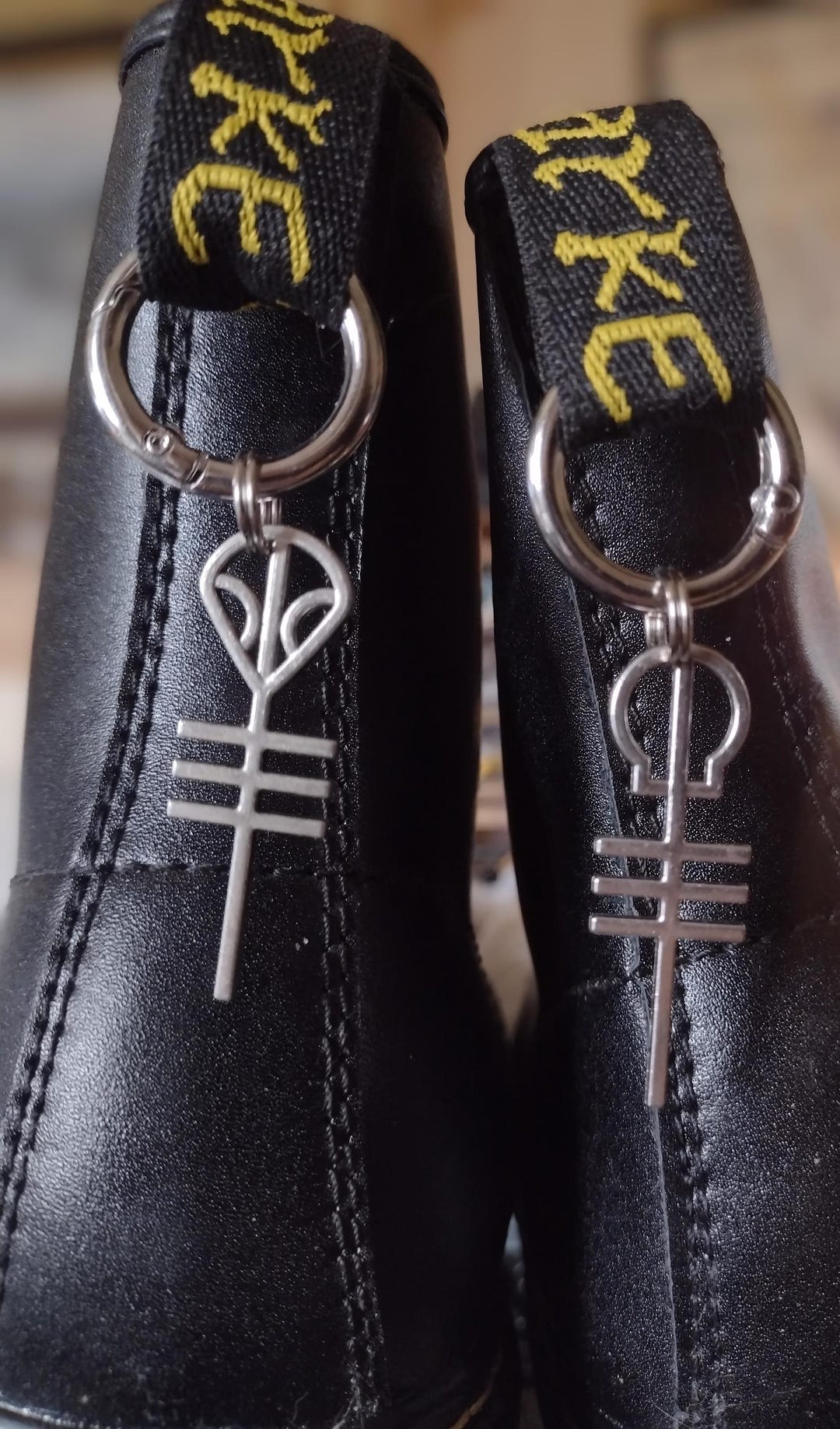 Alien & Skeleton Twenty One Pilots Bootcharms | 21 Pilots | - Etsy