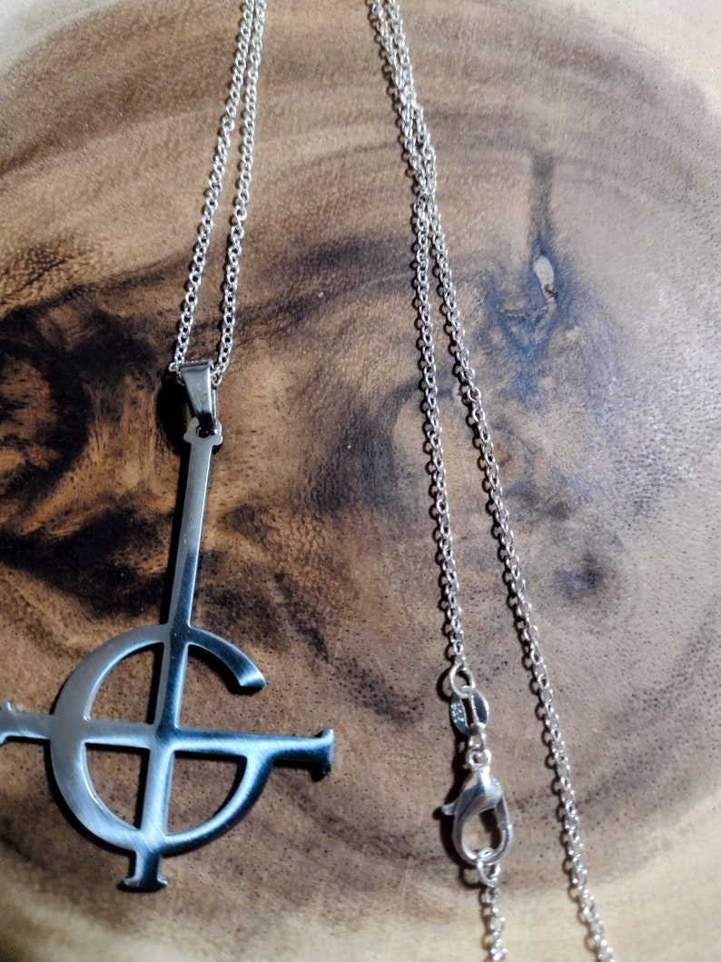 Ghost Band Necklace Ghostband Ghostbc Ghost Nameless Ghoul Necklace ...