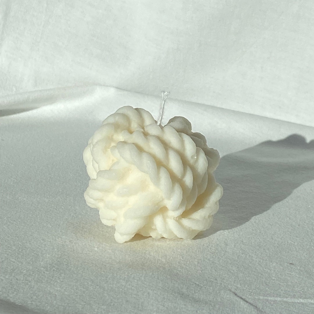 Knot Candle - Knot Candle - Ball of Wool - Vegan - Handmade Candles ...