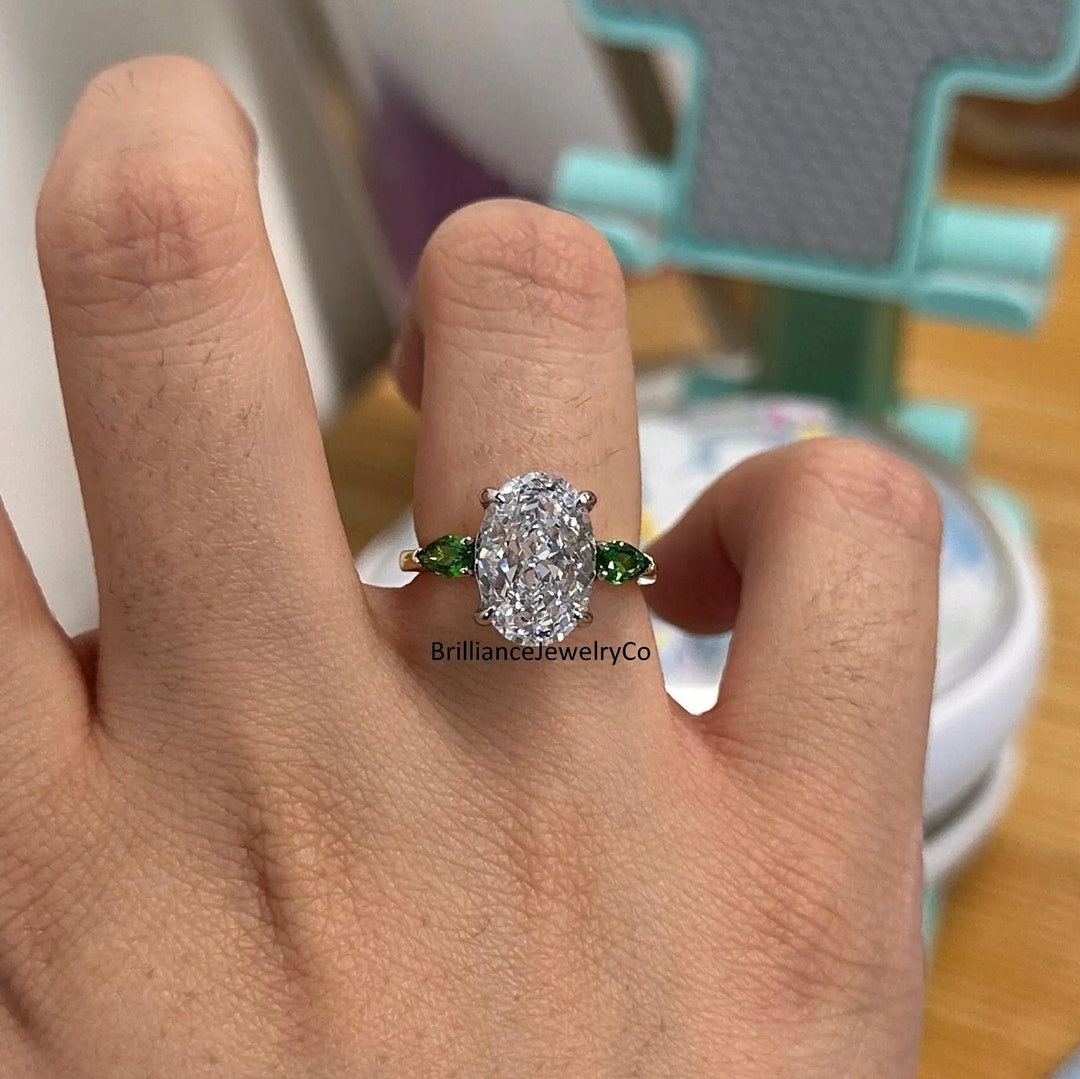 Two Tone Gold Engagement Ring, 3.00 Ct Oval Cut Ice Crushed Diamond ...