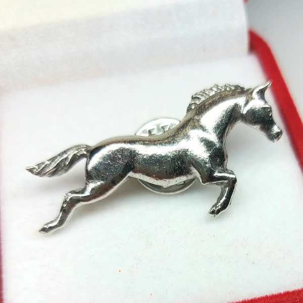 Horse Lapel Pin - Etsy