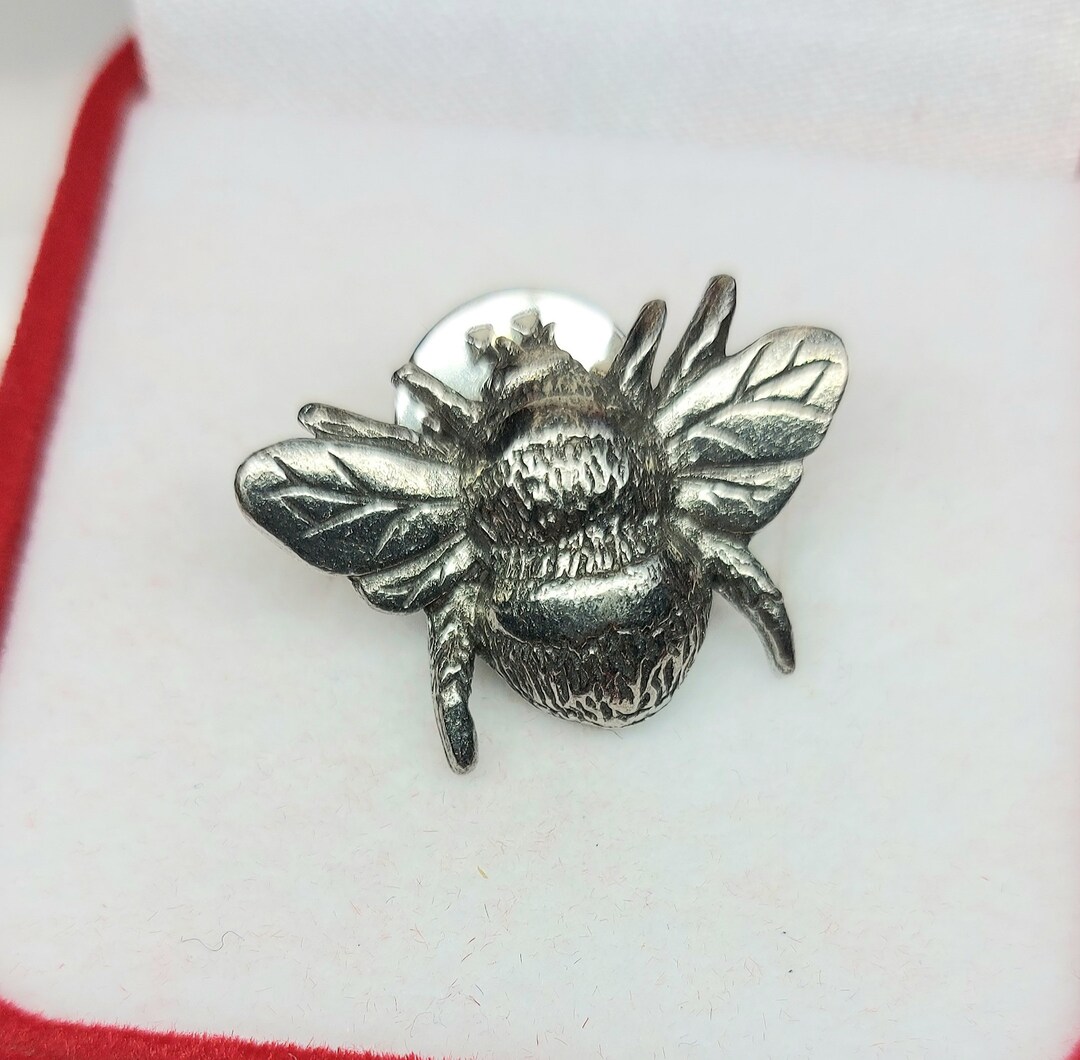 NEW Bumble Honey Bee Pewter Lapel Badge Tie Pin - Etsy